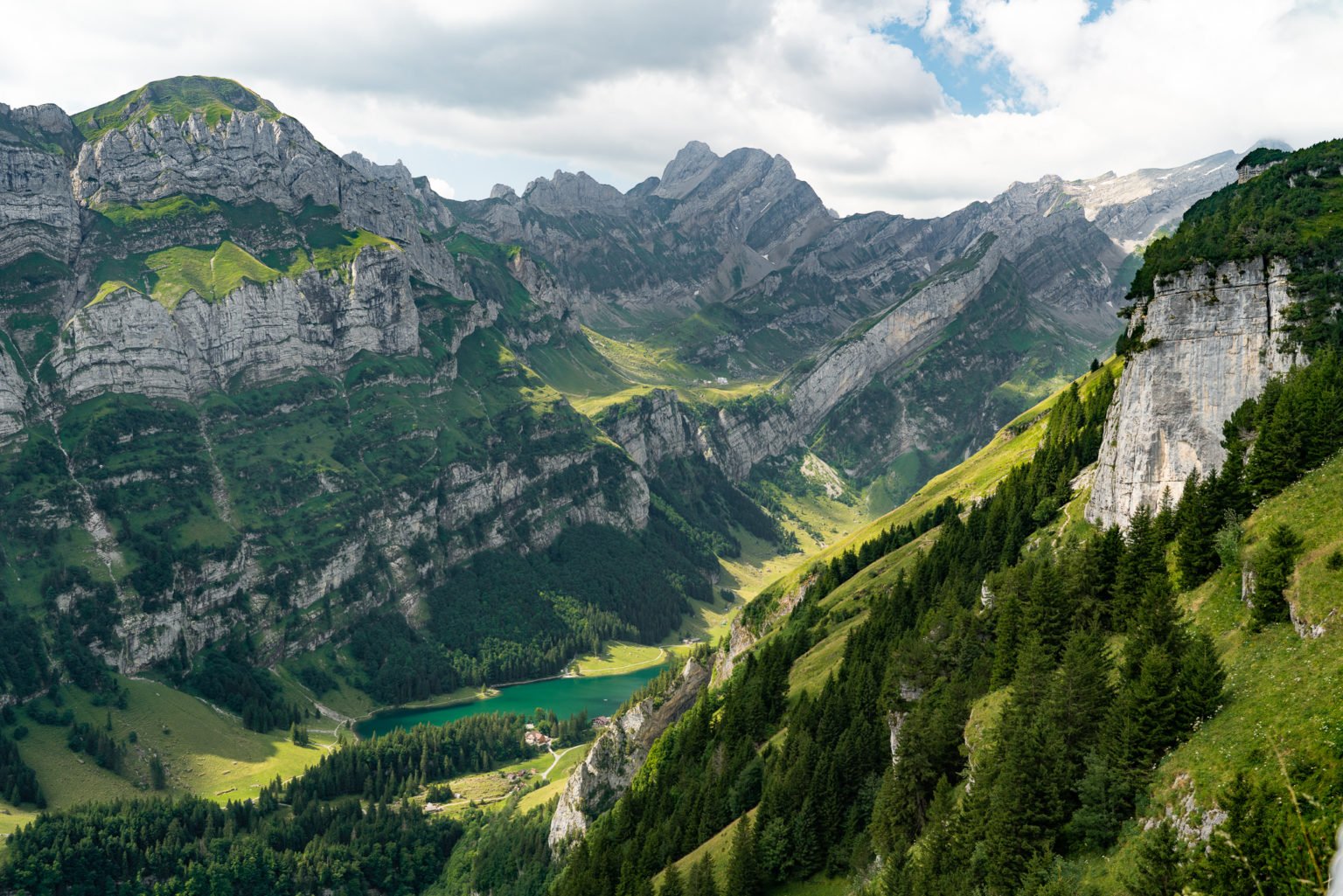SCHÄFLER RIDGE HIKE IN APPENZELL: COMPLETE GUIDE