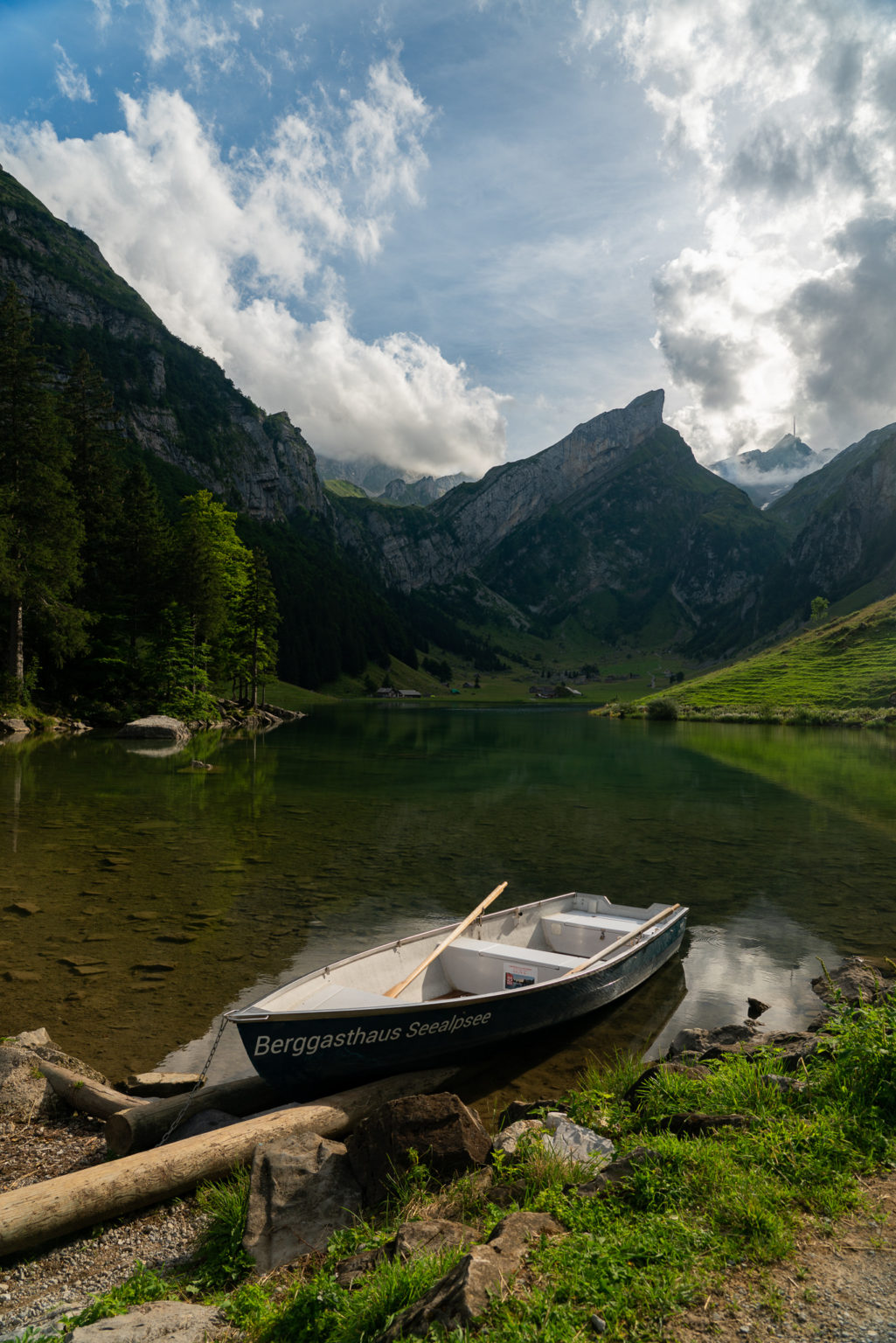 Seealpsee Hike In Appenzell, Switzerland: Trail Route Guide And Map