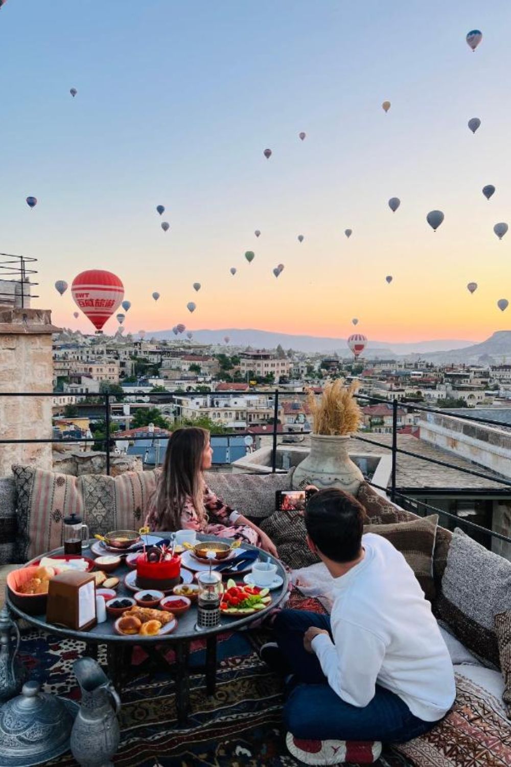 BEST HOTELS IN CAPPADOCIA TURKEY: BUDGET TO LUXURY