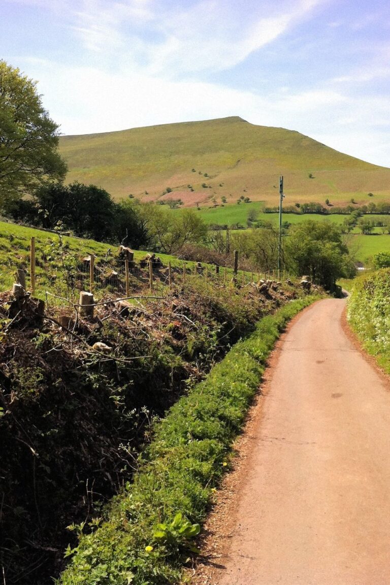 Best Walks In The Brecon Beacons: 6 Brilliant Circular Trails